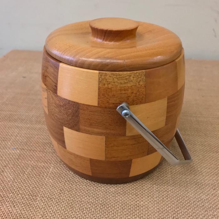 Ready To Buy: Cambridge Ware Ice Bucket